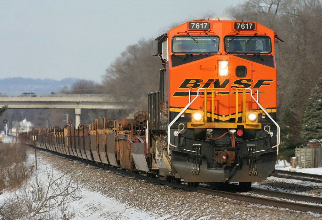 BNSF 7617